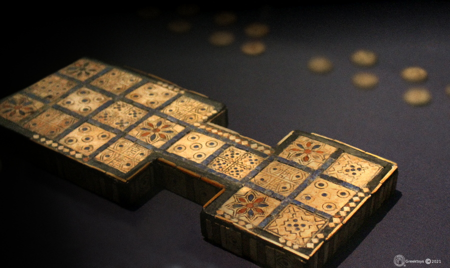 Ancient board games and toys in the British Museum – Greek Toys